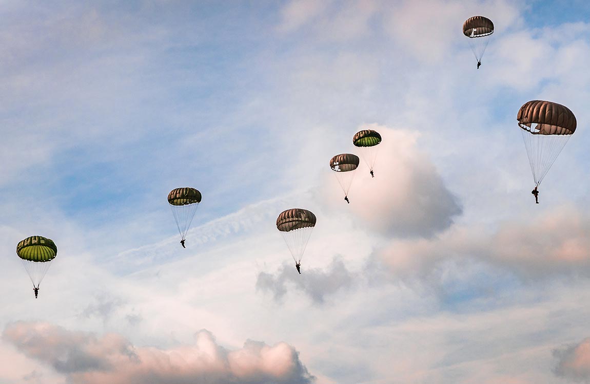 Honoring U.S. Airborne Forces for National Airborne Day – Aventure Aviation